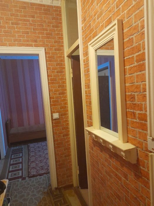 Bez makler kvartira Novza metro bollarga sheriklikka: 750 000 сум - Квартиры Ташкент на Olx