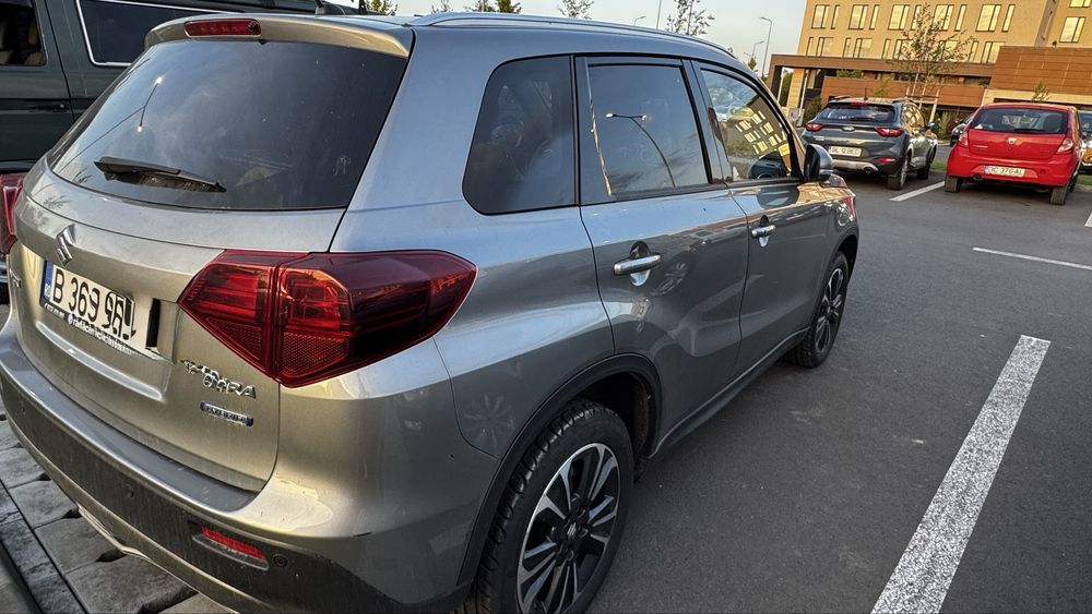 Suzuki Vitara 1.4 Hybrid Spirit – 2020 – unic proprietar Sacele • OLX.ro