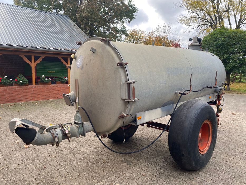 Vitanja vidanja cisterna 5000 l 5 tone Motca • OLX.ro