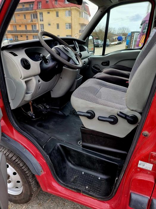 Opel Movano 2.5cdti doka 7 locuri 2007 [Master Sprinter Crafter LT ] Cluj-Napoca • OLX.ro
