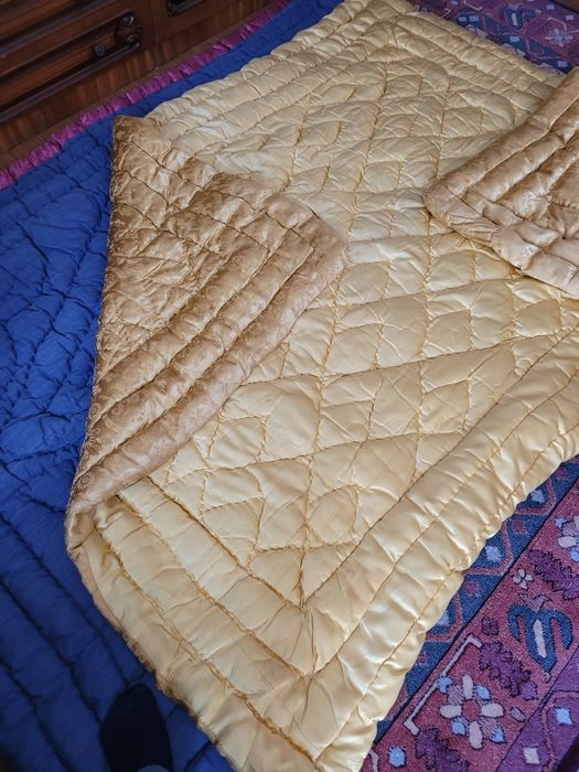 Plapumă lână tradițională Zavoi • OLX.ro