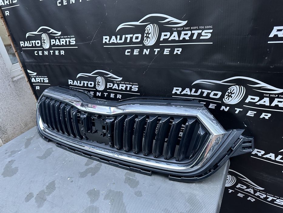 Grila centrala bara fata Skoda Octavia 4 2020/2021/2022/2023 distronic Bucuresti Sectorul 1 • OLX.ro