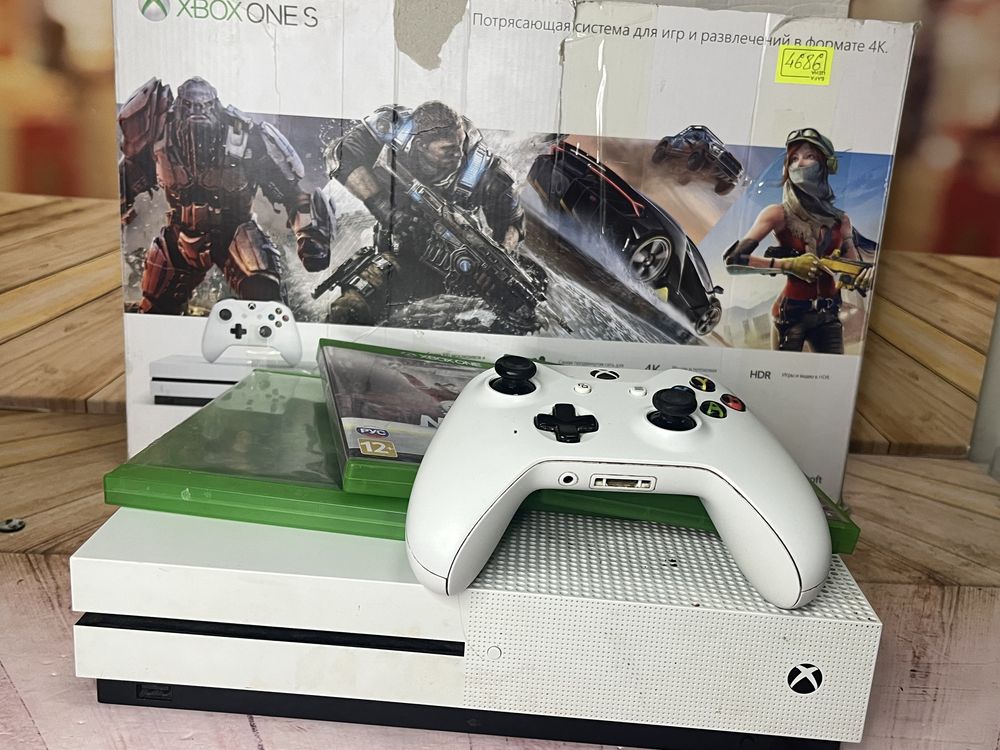 Приставка Игровая консоль XBOX ONE S Нур ломбард код товара 4686: 95 ...