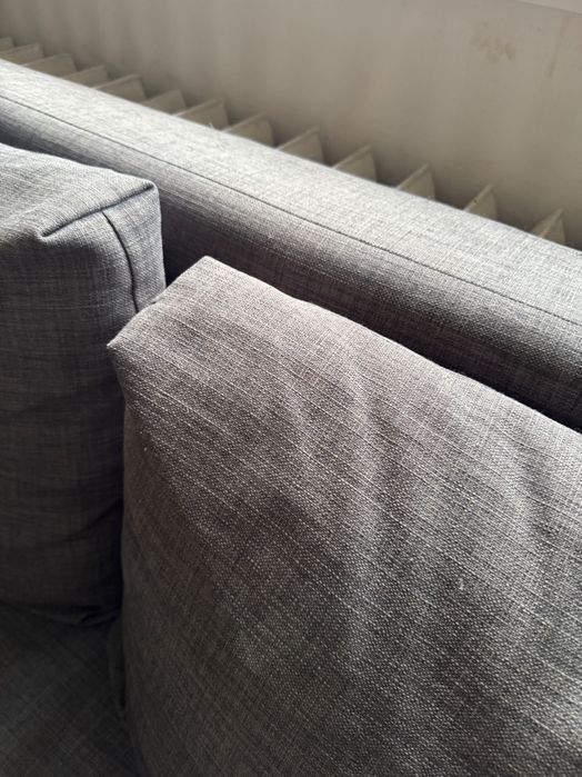 Разтегателен диван Ikea сив гр. София Света Троица • OLX.bg