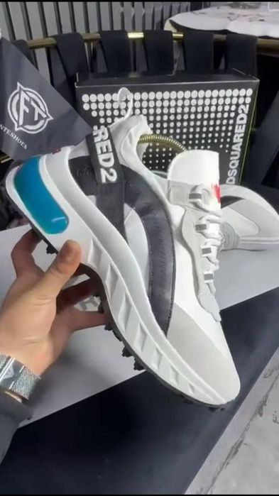 Adidasi barbatesti Dsquared 2 Cluj-Napoca • OLX.ro