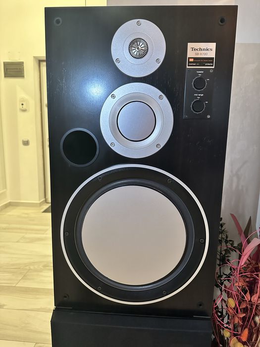 Boxe Technics SB-X700 impecabile Runcu • OLX.ro