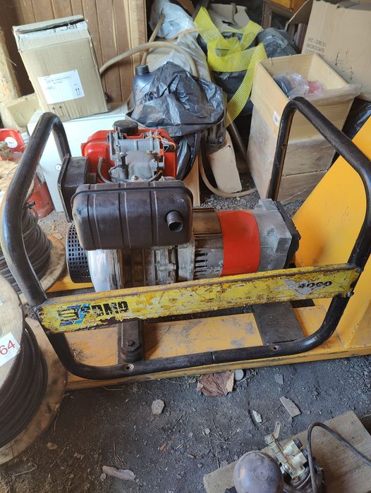 Vând grup electrogen diesel SDMO 4000 motor Yanmar L60AE japonez Baia ...