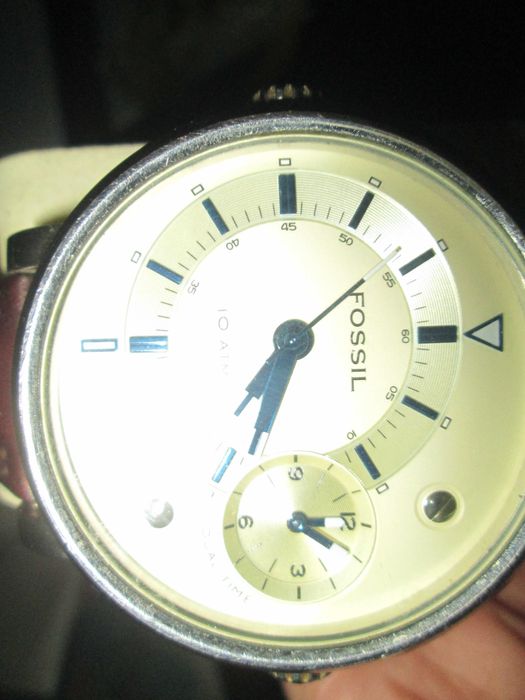 Ceas Fossil alb barbatesc Cluj-Napoca • OLX.ro