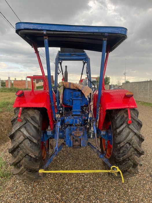 Tractor UTB 550 DT 4x4 Oradea • OLX.ro