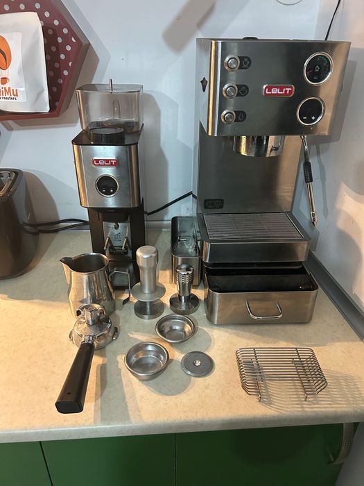Espressor+rasnita Lelit Alba Iulia • OLX.ro