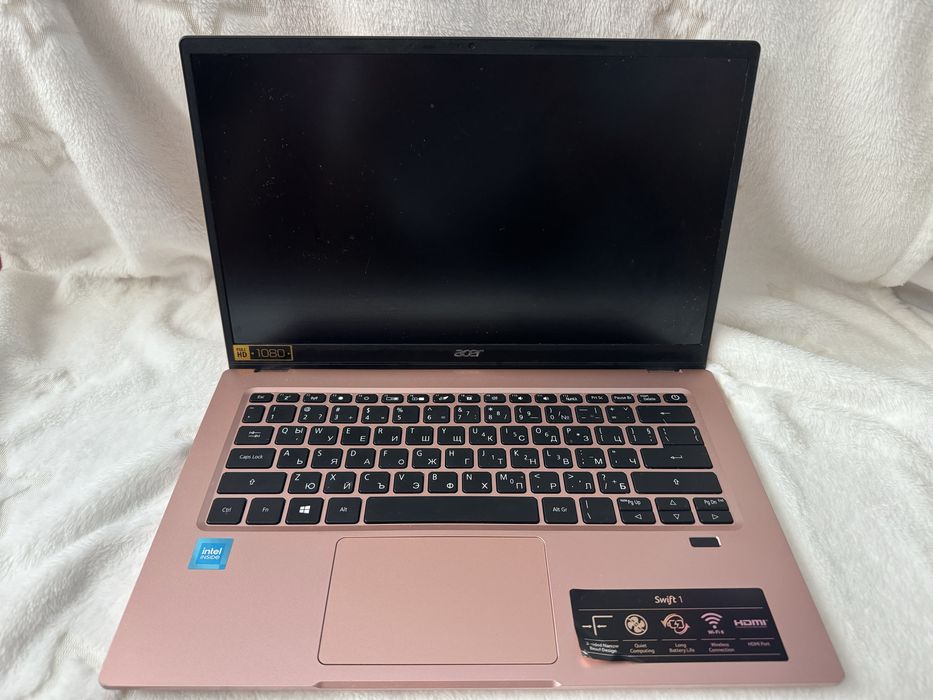 Лаптоп Acer Swift 1 SF114-34-C7UR гр. Шумен Боян Българанов 1 • OLX.bg