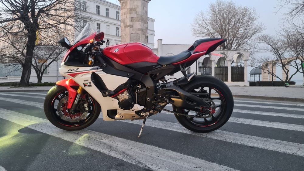 YAMAHA R1 RN32 2016 Constanta • OLX.ro