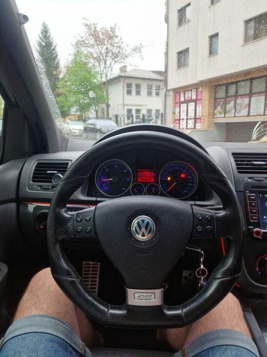 Golf 5 pachet r32 ( pentru pasionați) Ipotesti • OLX.ro