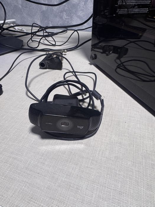 Setup Gaming,PC,monitor,periferice Cap Aurora • OLX.ro