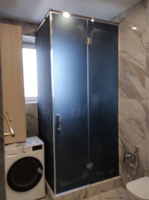 Изготовление и монтаж душевых кабин и стеклянных перегородок: 99 999 тг ...