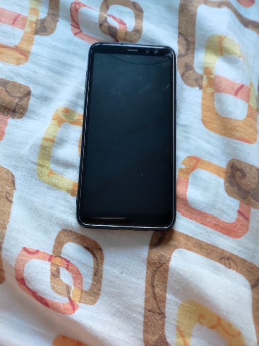Vând tableta tab6 și telefon Samsung Galaxy a8 urgent Bucuresti ...