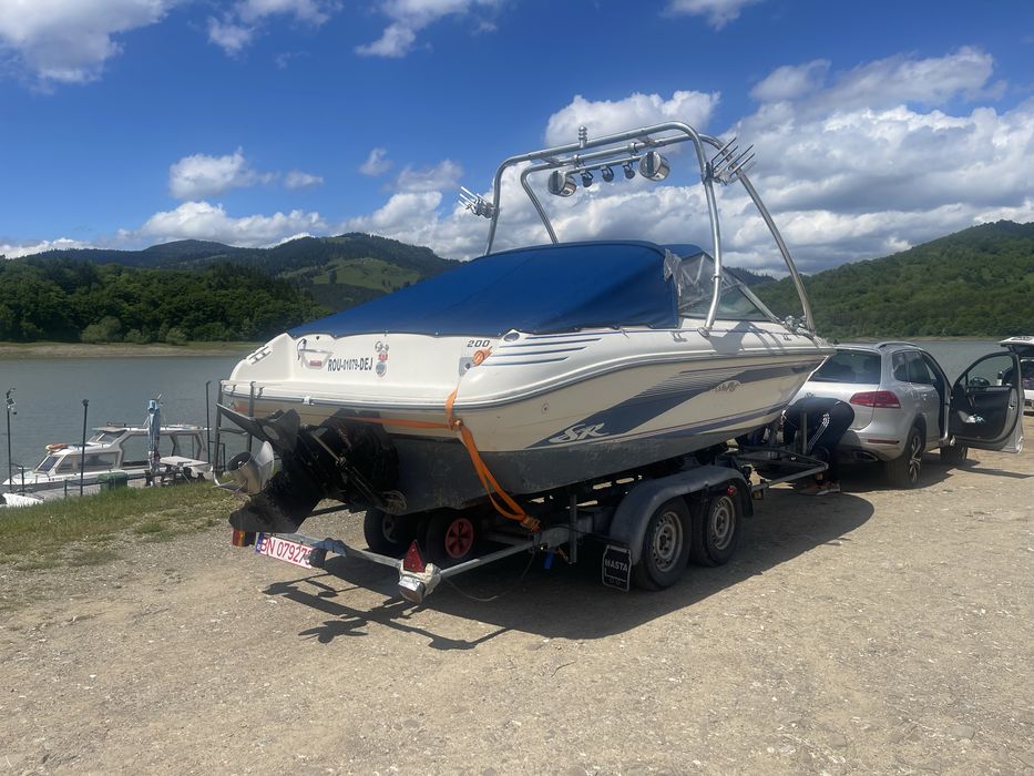 Sea Ray 200 cuddy cabin Unirea • OLX.ro