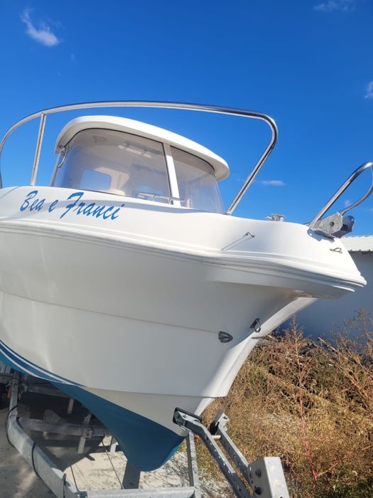 Barca QuickSilver fara motor 5.30 Tecuci • OLX.ro