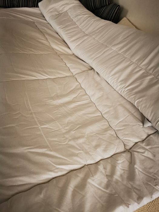 Вълнен топ матрак 160/200 гр. София Гео Милев • OLX.bg