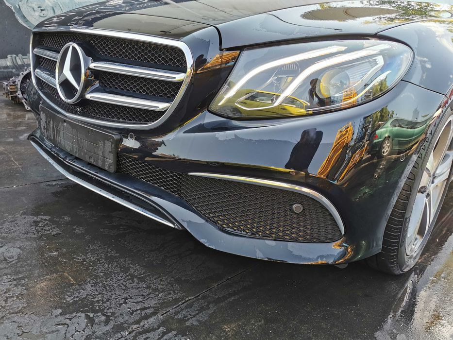 Dezmembrez W213 Far Bara Stop Portbagaj Grila Usa Display Volan Vas ...