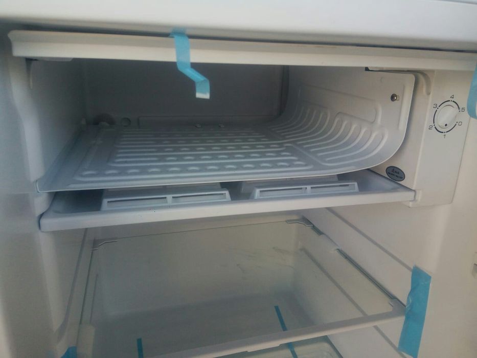 Frigider 12/24 V/ Autorulota/Rulota cu compresor Moinesti • OLX.ro