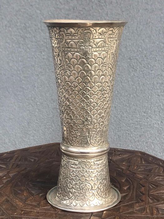 Pocal de argint,zona Transilvaniei 19cm înălțime Izvin • OLX.ro