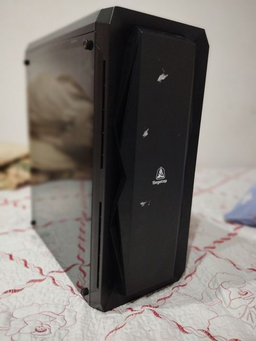 Vând Carcasa de PC Maracineni • OLX.ro