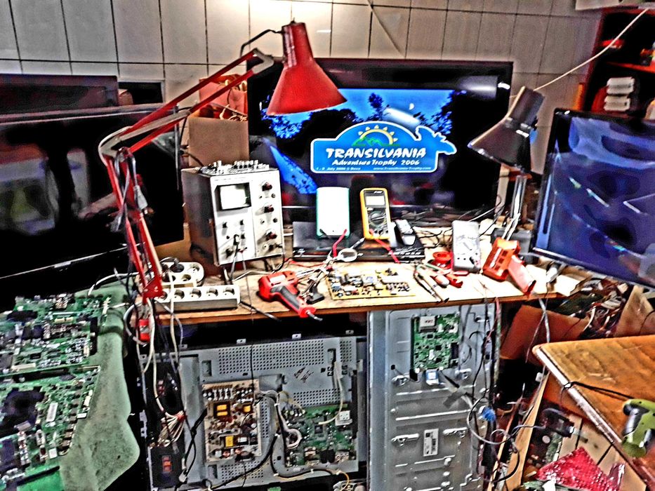 Reparatii televizoare led-lcd-plasma, audio-video, electronice Cluj ...