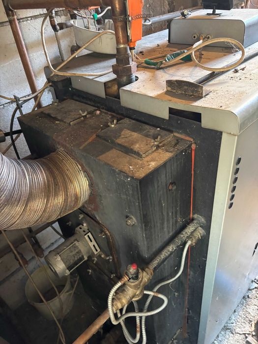 Cazan / centrala lemne Bosch 36 kw Selimbar • OLX.ro