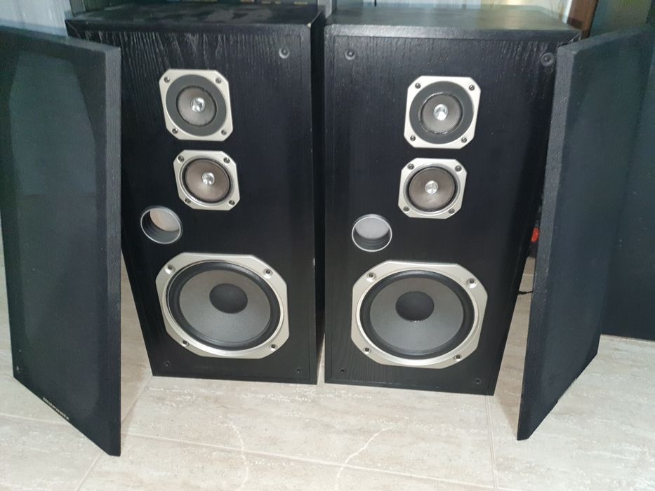 Pereche boxe Marantz HD-415 8ohmi 60w Paulesti • OLX.ro