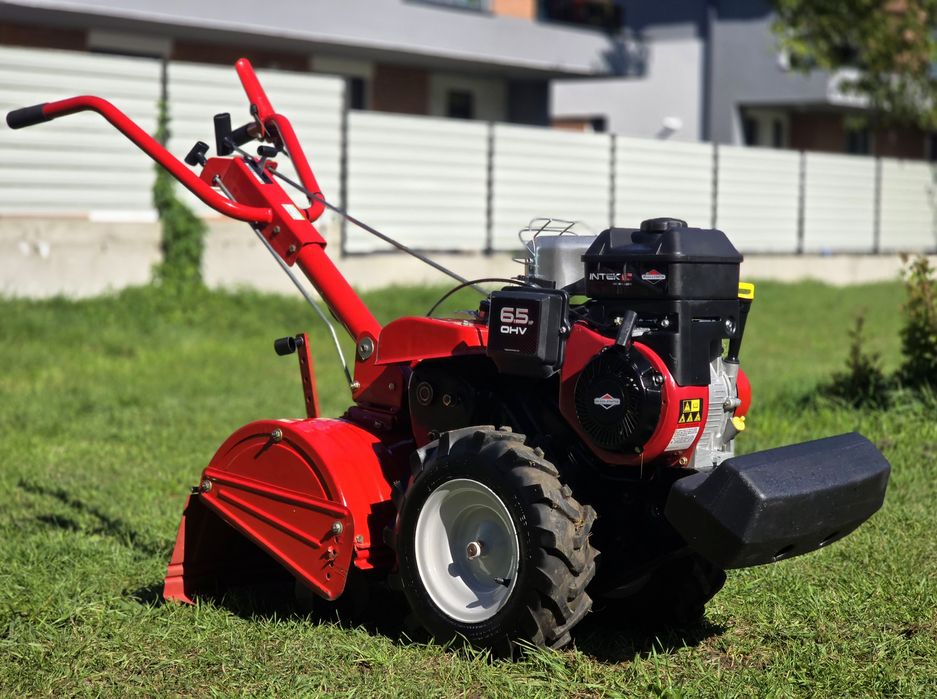 Motocultor Freza Profesionala MTD ,Motor Briggs and Stratton ca nouă ...