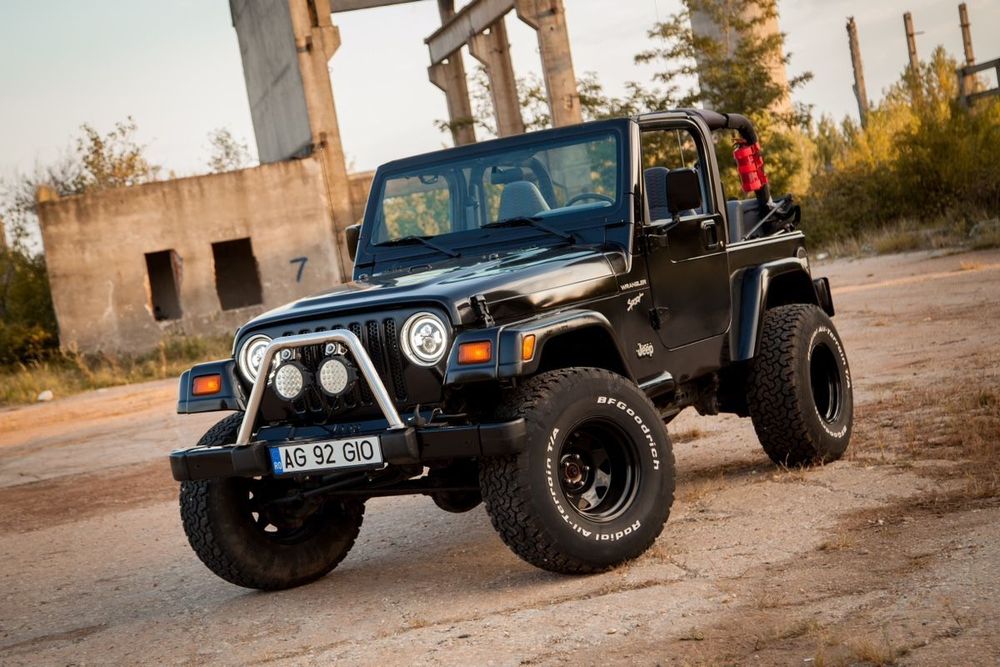 Jeep Wrangler TJ motor 2.5L / Navigatie / Sistem Audio / Decapotabil ...