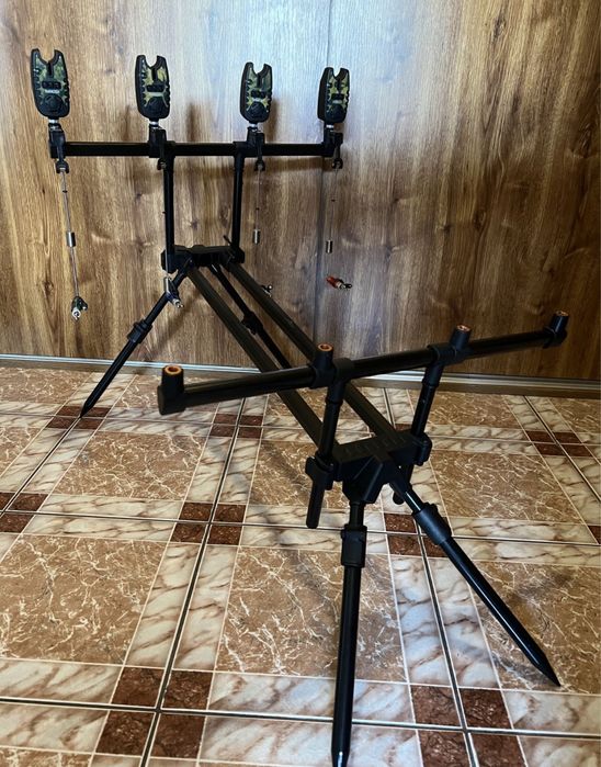 Set Rod Pod 4 posturi EastShark + Set 4 Senzori Baracuda + 4 Swingheri ...