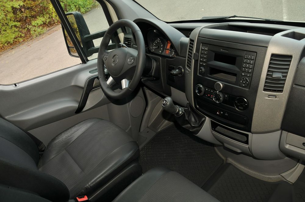 Mercedes Sprinter 419 / 519 !! 2017 !! Prelata + Lift !! Impecabila ...