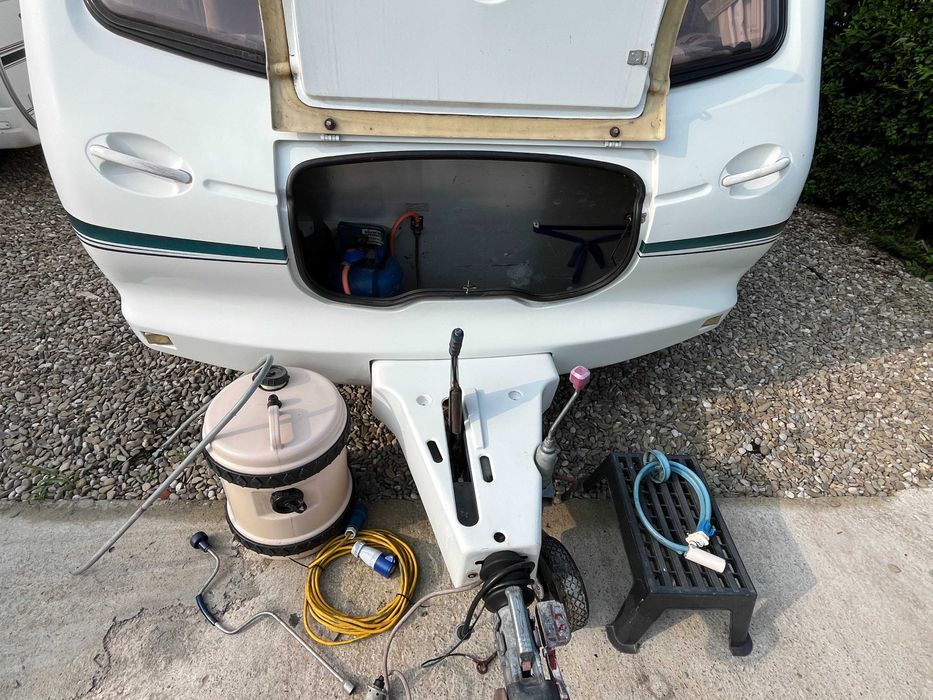 Rulota Elddis Salvington 2001 off camping boiler gaz, acumulator Campina • OLX.ro