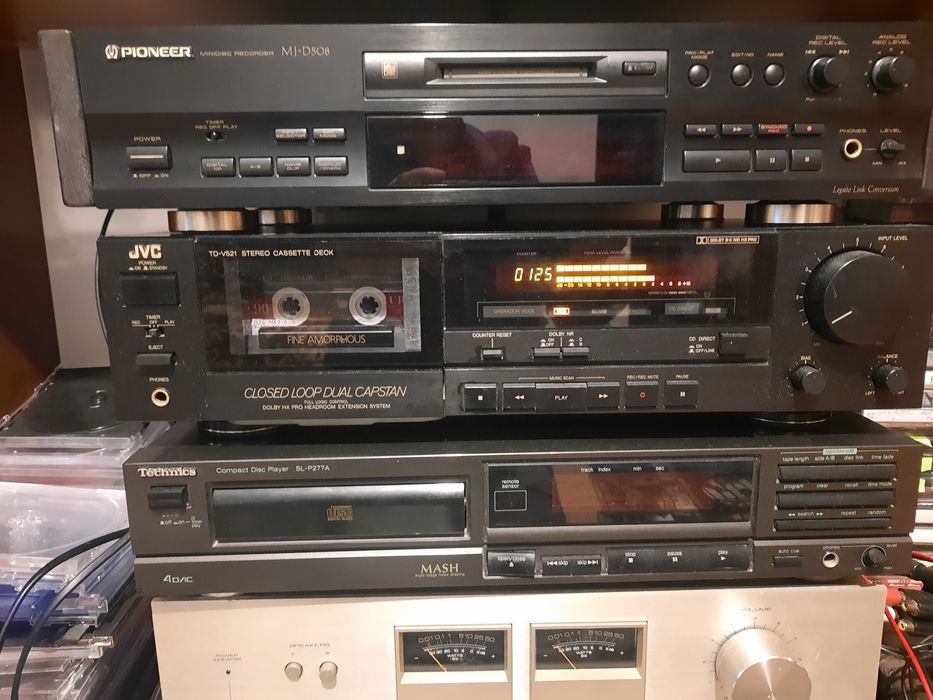 Deck Jvc Td-v 521 cu dual cabestan și capete amorphous Bucuresti Sectorul 2 • OLX.ro