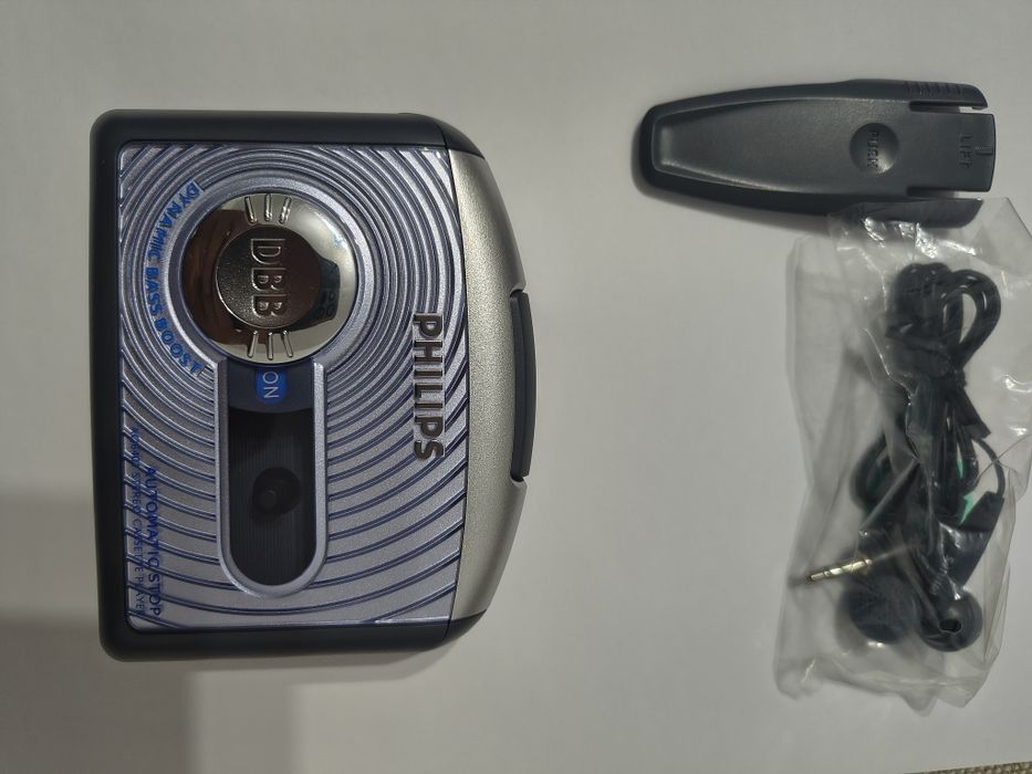 Vand walkman Philips nou nout Timisoara • OLX.ro