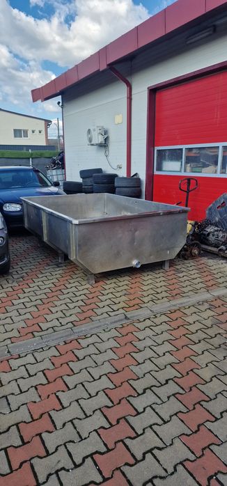 Cada / bazin din inox Targu Neamt • OLX.ro