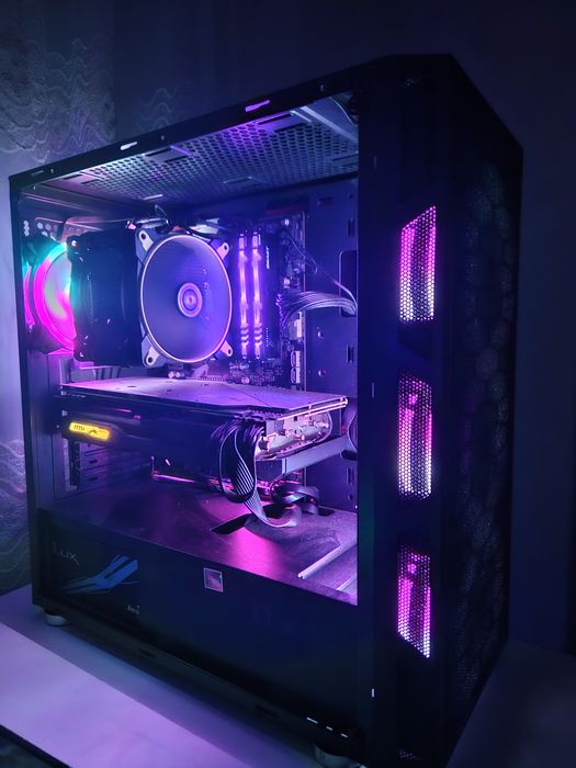 Pc Gaming full RGB RYZEN 5 5600/RX 5600XT Bucuresti Sectorul 1 • OLX.ro