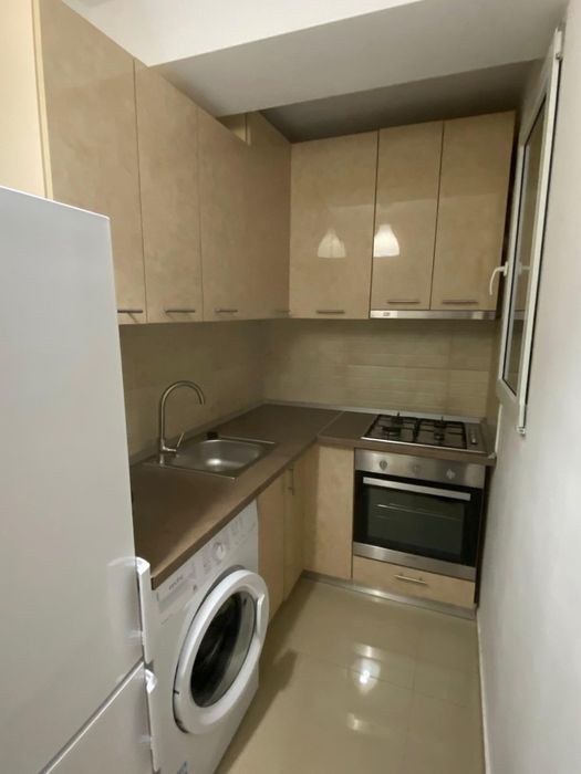 Garsoniera Plaza Romania de inchiriat Bucuresti Sectorul 6 • OLX.ro