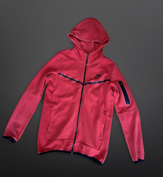 Nike tech fleece гр. Плевен Сторгозия • OLX.bg