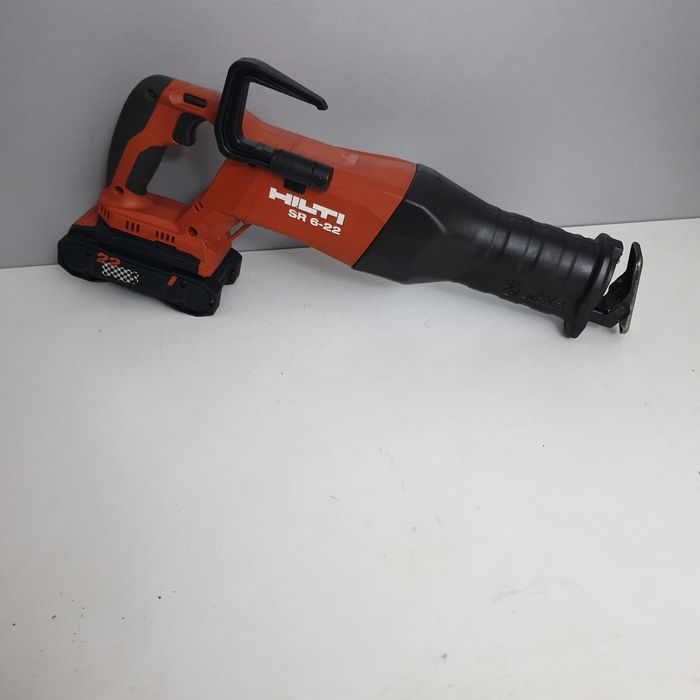 Hilti Nuron SR 6-22 Fierăstrău sabie Model de ultima generație 4.0AH Dealu Bisericii • OLX.ro
