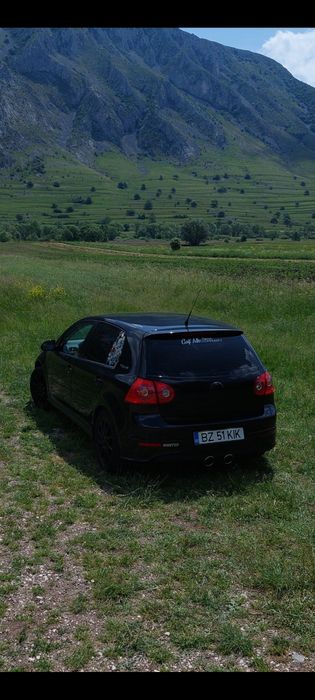 VW Golf 5 1.6 MPI Turda • OLX.ro