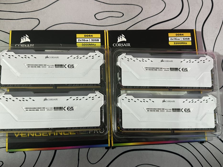 32gb ram Corsair vengeance rgb pro 4x8 3600mhz Targoviste • OLX.ro