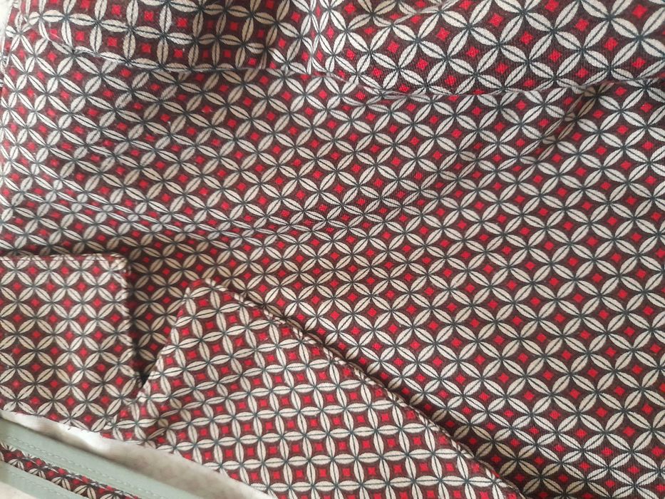 Sacou Armani Junior, lana virgina,s, 80 lei Oradea • OLX.ro