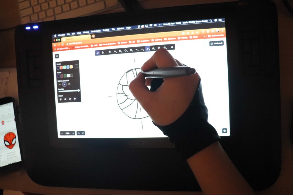 Tableta Grafica Wacom Cintiq 12WX 12-Inch Baia Mare • OLX.ro