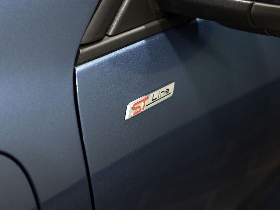 Emblema ST line Embleme FORD Accesorii Stema Sticker Ornament Simbol ...