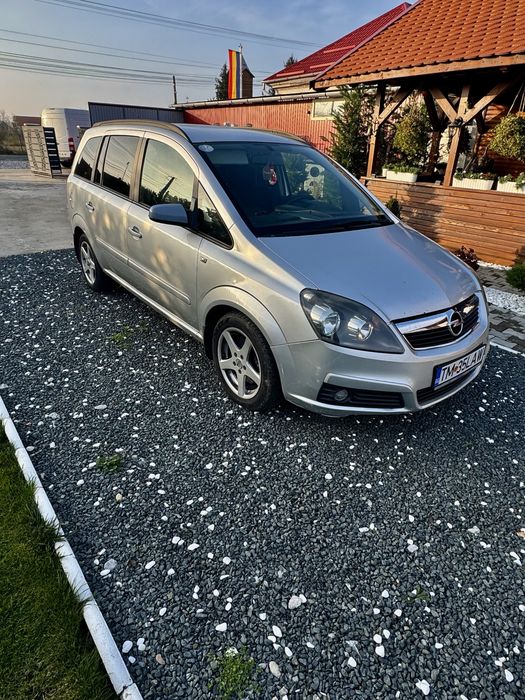 Opel Zafira 1.9 CDTI- An 2006| 7 locuri/Diesel Racovita • OLX.ro