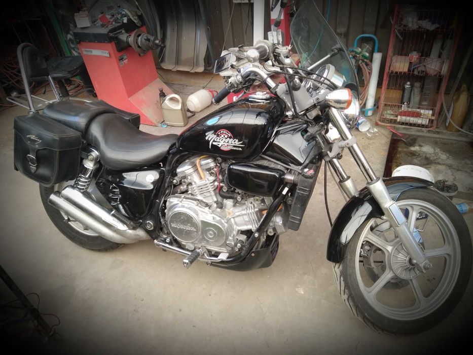 Honda Super Magna VF750C Arad • OLX.ro