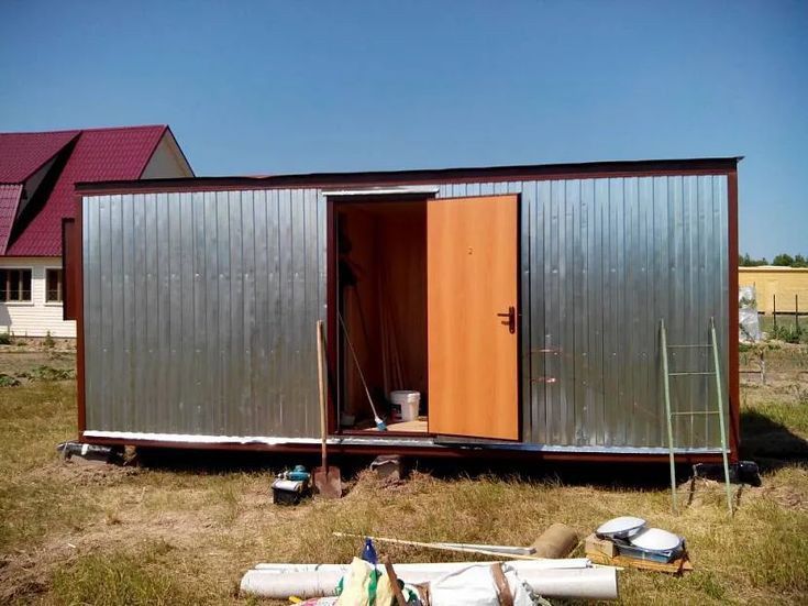 Case modulare, cabane din lemn de tip A, garaje auto din structura met ...